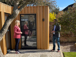 L-Shaped Gym & Office Building - The Garden Room & Annexe Guide