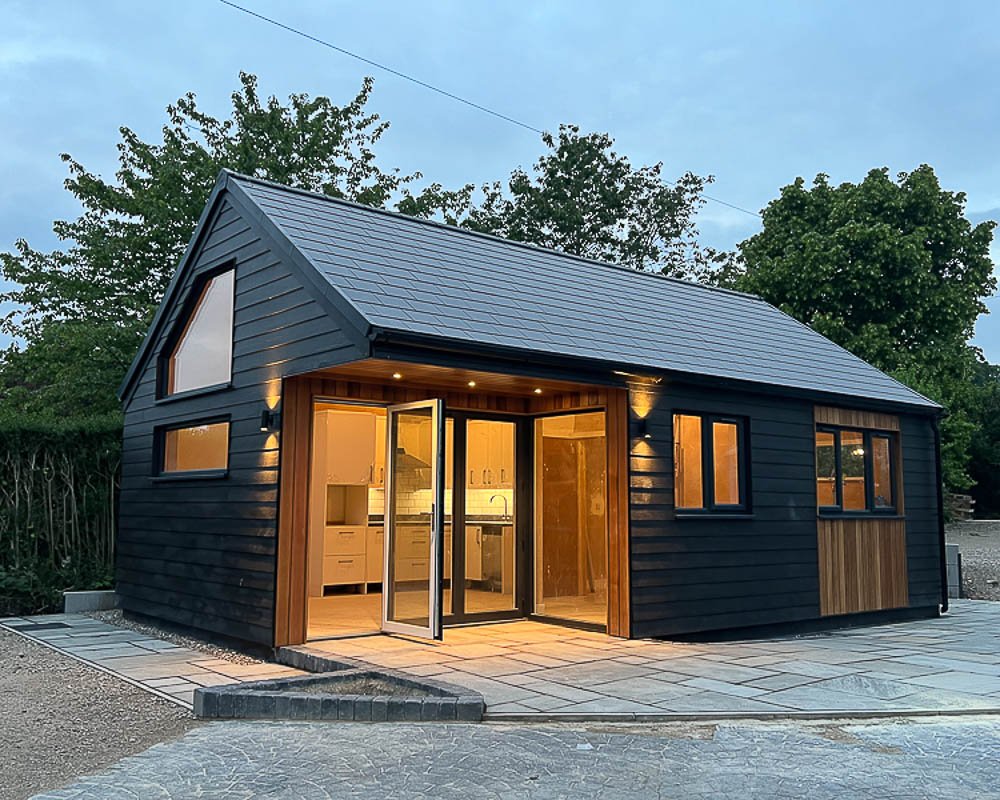 One Bedroom Garden Annexe